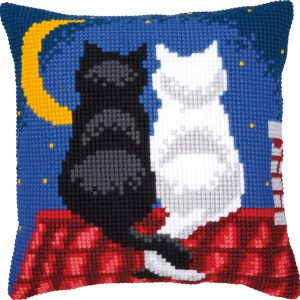 Vervaco Cross Stitch Cushion Kit Cats in the Night - Craftmar